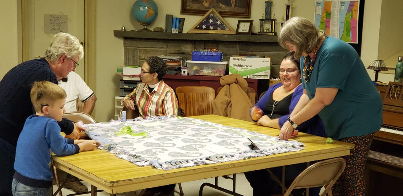 August Messy Church of the Month - Messy Church USA